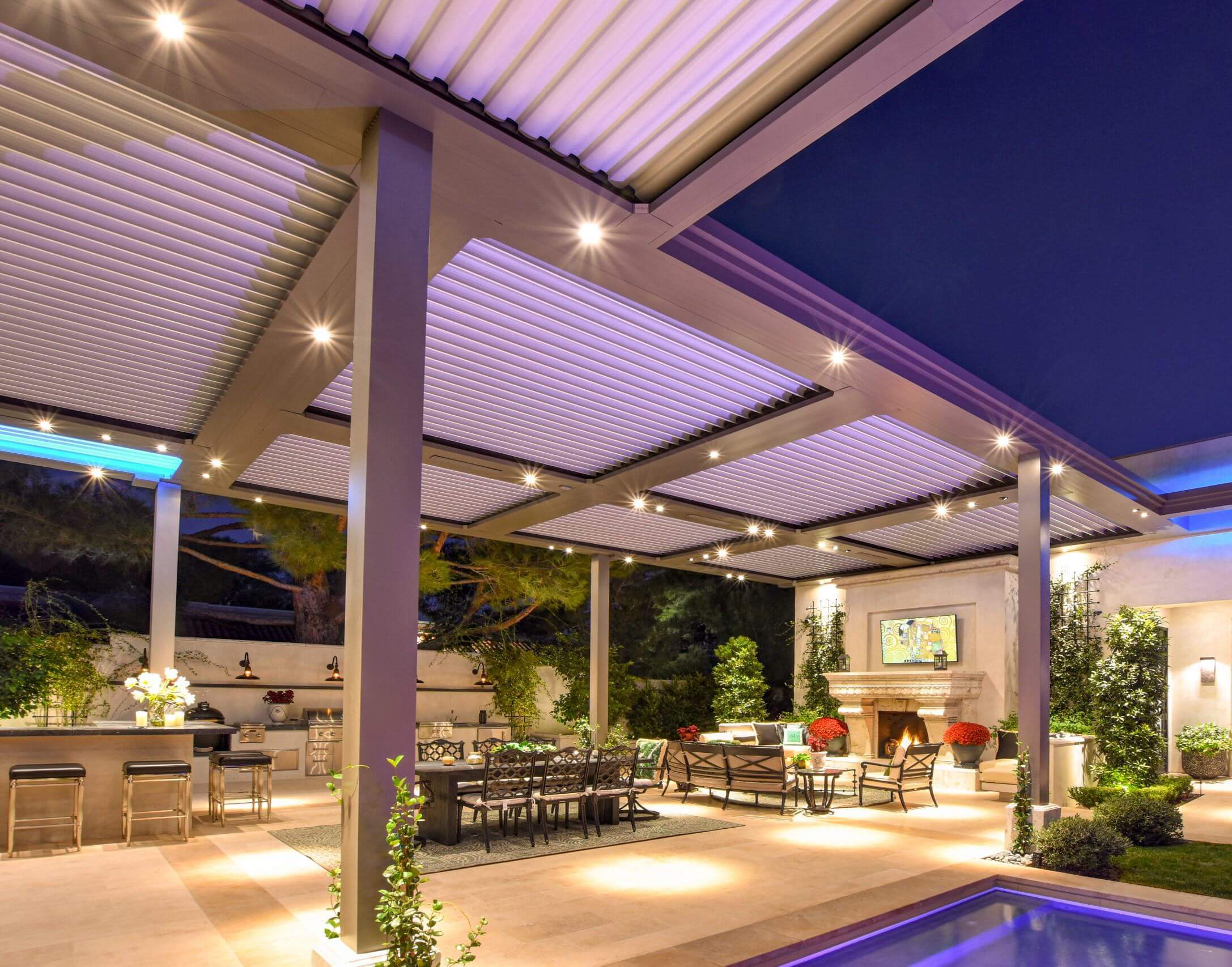 Midwest Outdoor Living | Lighting | Commercial | Can