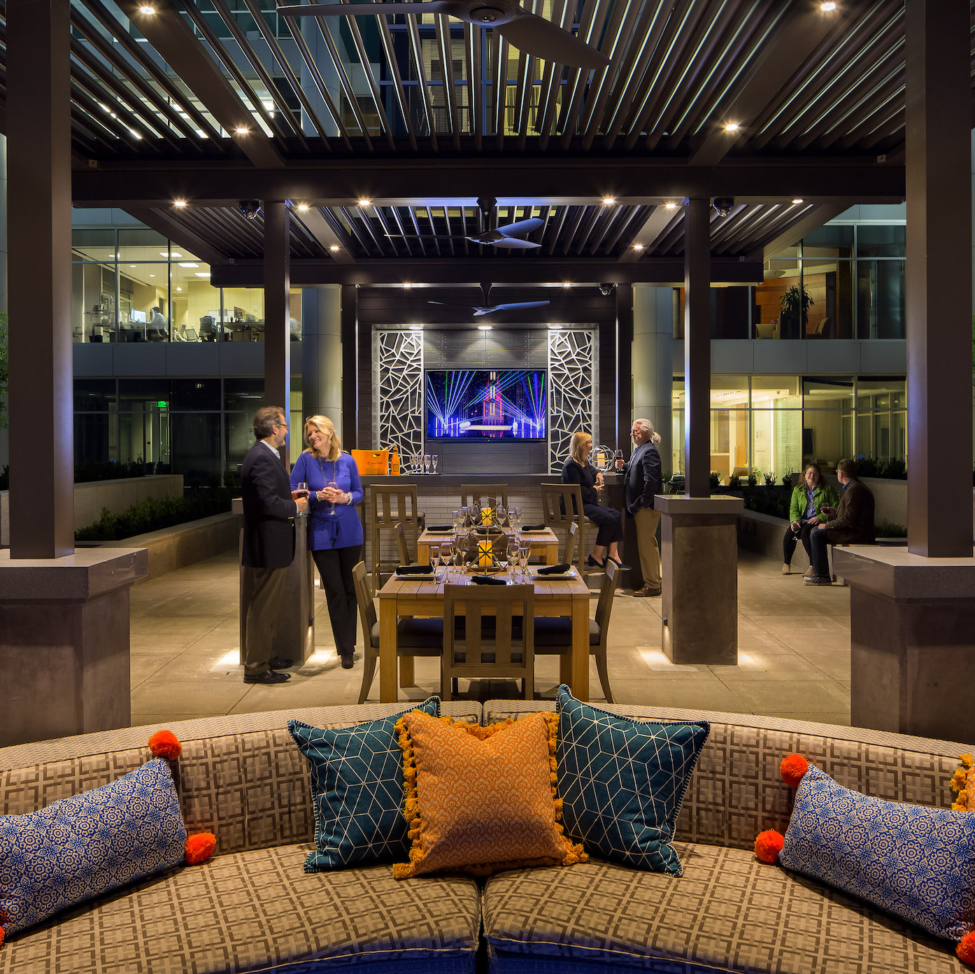 Midwest Outdoor Living | Lighting | Commercial | Can